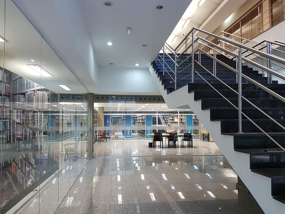 Faculdade De Economia, Administração E Contabilidade - USP E As Profissões